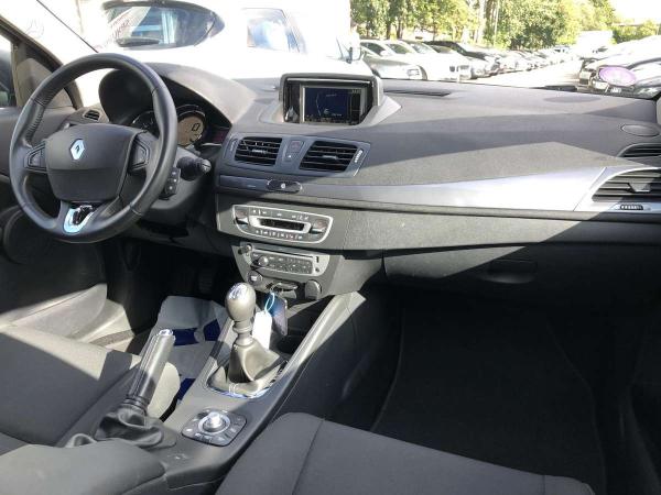 Grey Renault Megane 2015 in Klaipeda, with an engine capacity of 1.20 L and mileage of 190 thousand km for 3499 €, photo 10 on AUTOMOTO.COM.LV