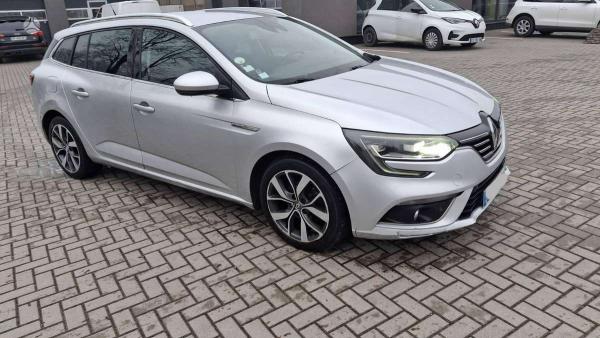 Grey Renault Megane 2016 in Taurage, with an engine capacity of 1.46 L and mileage of 204 thousand km for 6200 €, photo 5 on AUTOMOTO.COM.LV