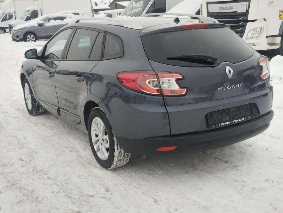 Pelēks Renault Megane 2016 Tauragė, ar dzinēja tilpumu 1.46 L un nobraukumu 180 tūkst. km par 5000 €, foto 3 vietnē AUTOMOTO.COM.LV