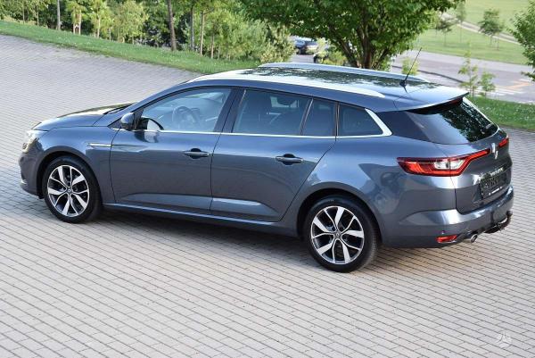 Grey Renault Megane 2016 in Vilnius, with an engine capacity of 1.46 L and mileage of 229 thousand km for 6400 €, photo 2 on AUTOMOTO.COM.LV