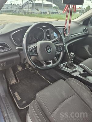 Grey Renault Megane 2016 in Valmiera, with an engine capacity of 1.50 L and mileage of 199 thousand km for 5800 €, photo 4 on AUTOMOTO.COM.LV