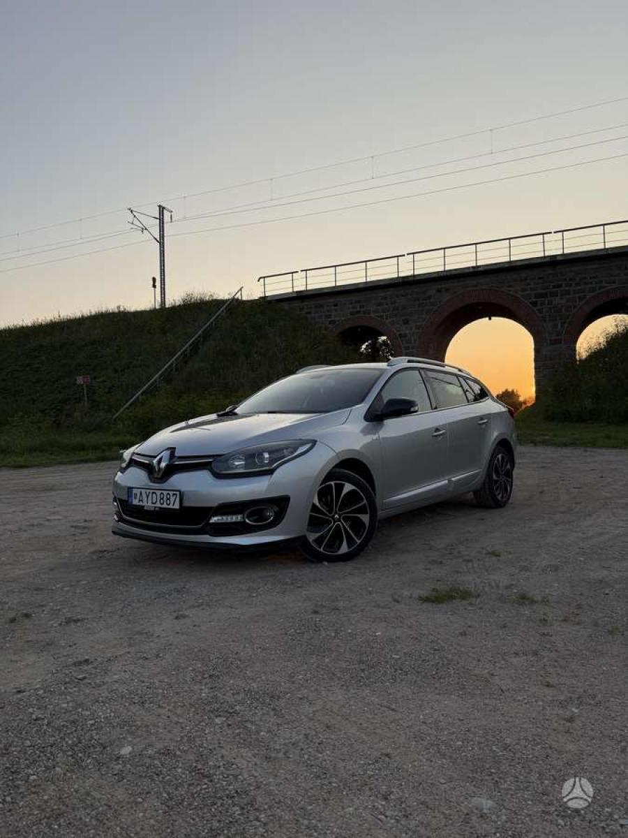 Grey Renault Megane 2016 in Kretinga, with an engine capacity of 1.50 L and mileage of 218 thousand km for 5999 €, photo 1 on AUTOMOTO.COM.LV