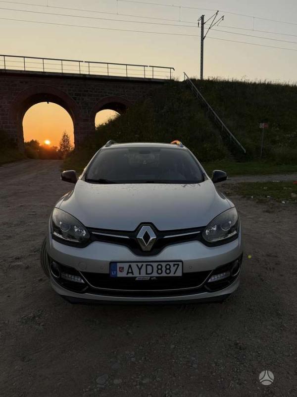 Grey Renault Megane 2016 in Kretinga, with an engine capacity of 1.50 L and mileage of 218 thousand km for 5999 €, photo 7 on AUTOMOTO.COM.LV