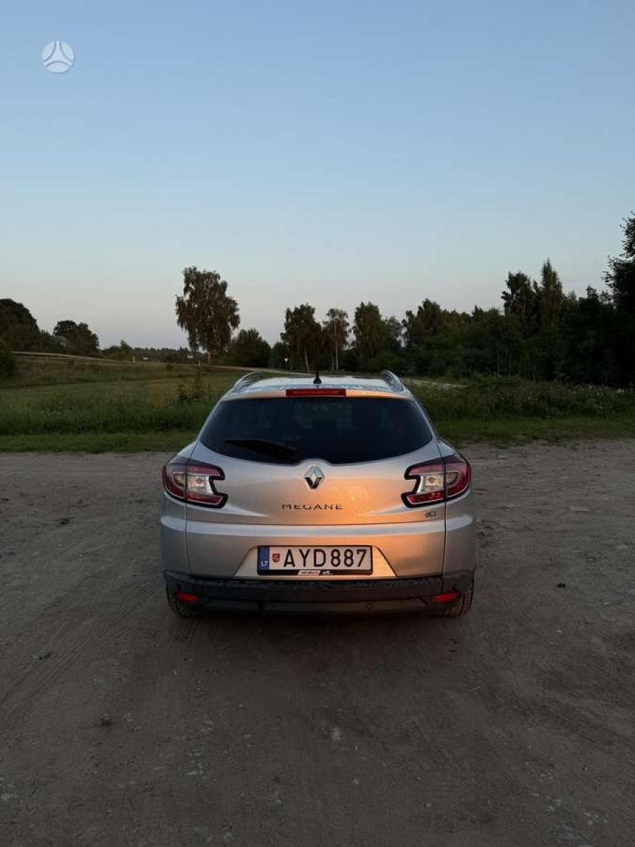 Grey Renault Megane 2016 in Kretinga, with an engine capacity of 1.50 L and mileage of 218 thousand km for 5999 €, photo 8 on AUTOMOTO.COM.LV
