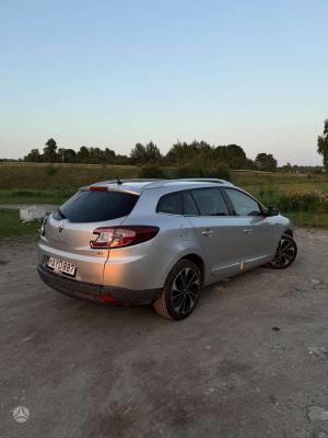 Grey Renault Megane 2016 in Kretinga, with an engine capacity of 1.50 L and mileage of 218 thousand km for 5999 €, photo 9 on AUTOMOTO.COM.LV