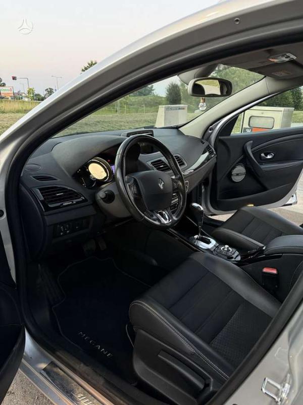 Grey Renault Megane 2016 in Kretinga, with an engine capacity of 1.50 L and mileage of 218 thousand km for 5999 €, photo 10 on AUTOMOTO.COM.LV