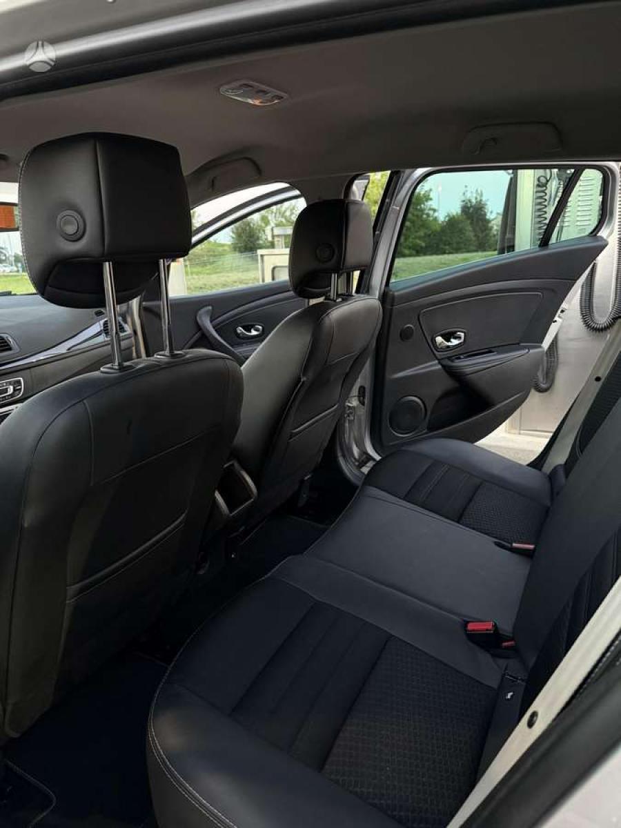 Grey Renault Megane 2016 in Kretinga, with an engine capacity of 1.50 L and mileage of 218 thousand km for 5999 €, photo 12 on AUTOMOTO.COM.LV
