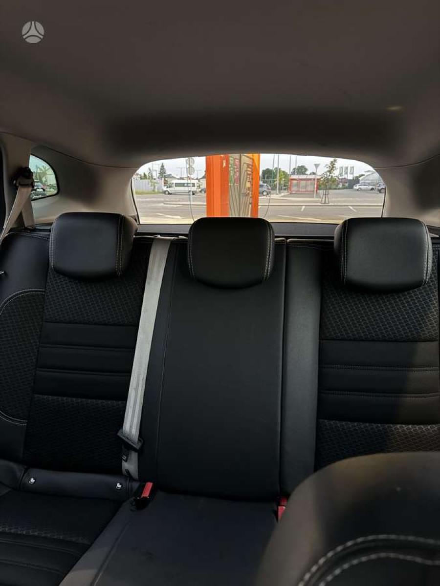Grey Renault Megane 2016 in Kretinga, with an engine capacity of 1.50 L and mileage of 218 thousand km for 5999 €, photo 15 on AUTOMOTO.COM.LV