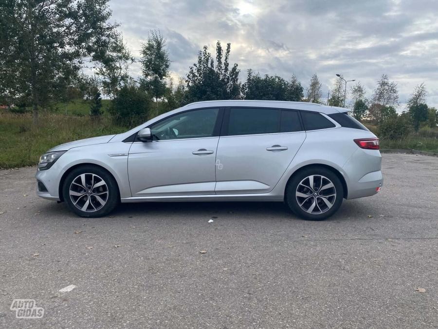 Pelēks Renault Megane 2016 Viļņa, ar dzinēja tilpumu 1.50 L un nobraukumu 238 tūkst. km par 7000 €, foto 10 vietnē AUTOMOTO.COM.LV