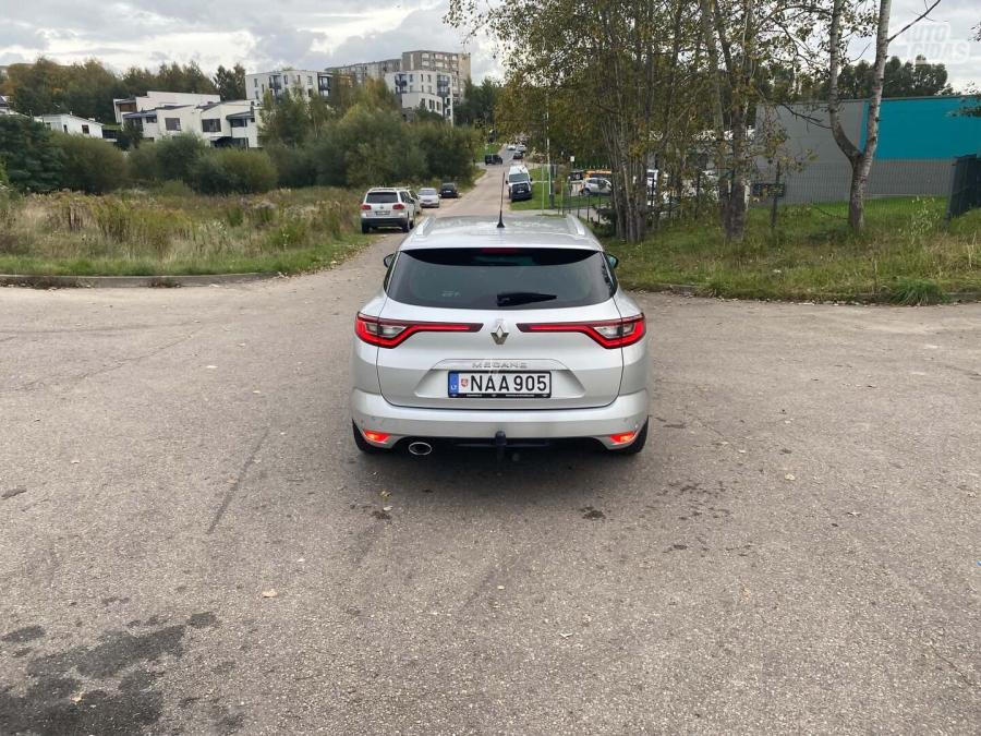 Pelēks Renault Megane 2016 Viļņa, ar dzinēja tilpumu 1.50 L un nobraukumu 238 tūkst. km par 7000 €, foto 12 vietnē AUTOMOTO.COM.LV