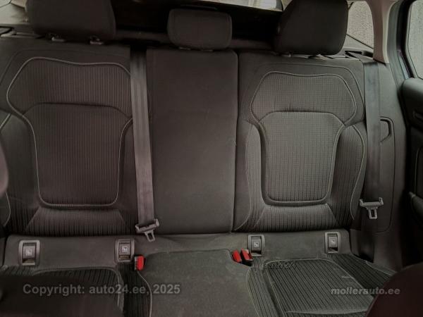 Pelēks Renault Megane 2017 Tallina, ar dzinēja tilpumu 1.20 L un nobraukumu 120 tūkst. km par 9150 €, foto 11 vietnē AUTOMOTO.COM.LV