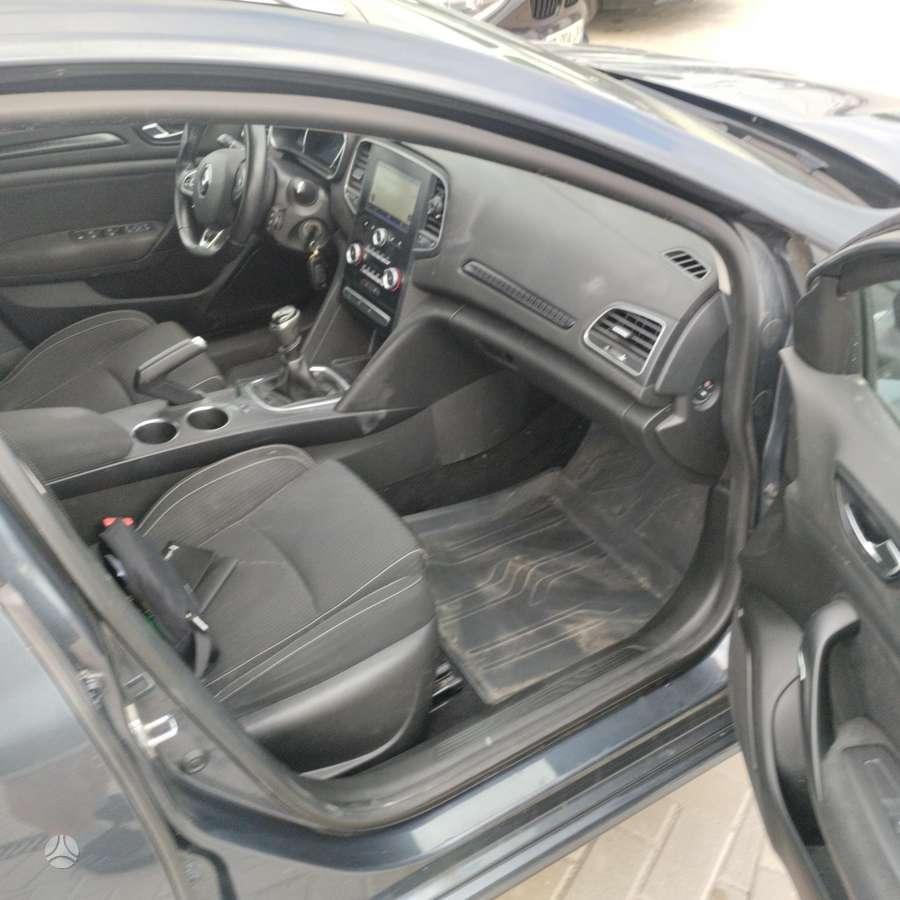 Grey Renault Megane 2017 in Taurage, with an engine capacity of 1.46 L and mileage of 260 thousand km for 6200 €, photo 7 on AUTOMOTO.COM.LV