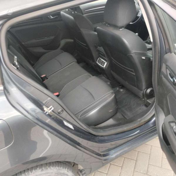 Grey Renault Megane 2017 in Taurage, with an engine capacity of 1.46 L and mileage of 260 thousand km for 5700 €, photo 7 on AUTOMOTO.COM.LV