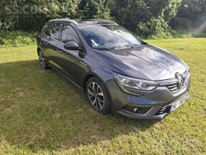 Pelēks Renault Megane 2017 Jelgava, ar dzinēja tilpumu 1.60 L un nobraukumu 244 tūkst. km par 9200 €, foto  vietnē AUTOMOTO.COM.LV