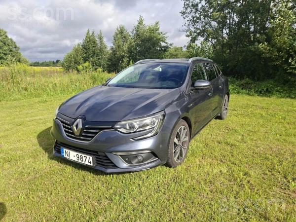Grey Renault Megane 2017 in Jelgava, with an engine capacity of 1.60 L and mileage of 244 thousand km for 8500 €, photo 2 on AUTOMOTO.COM.LV