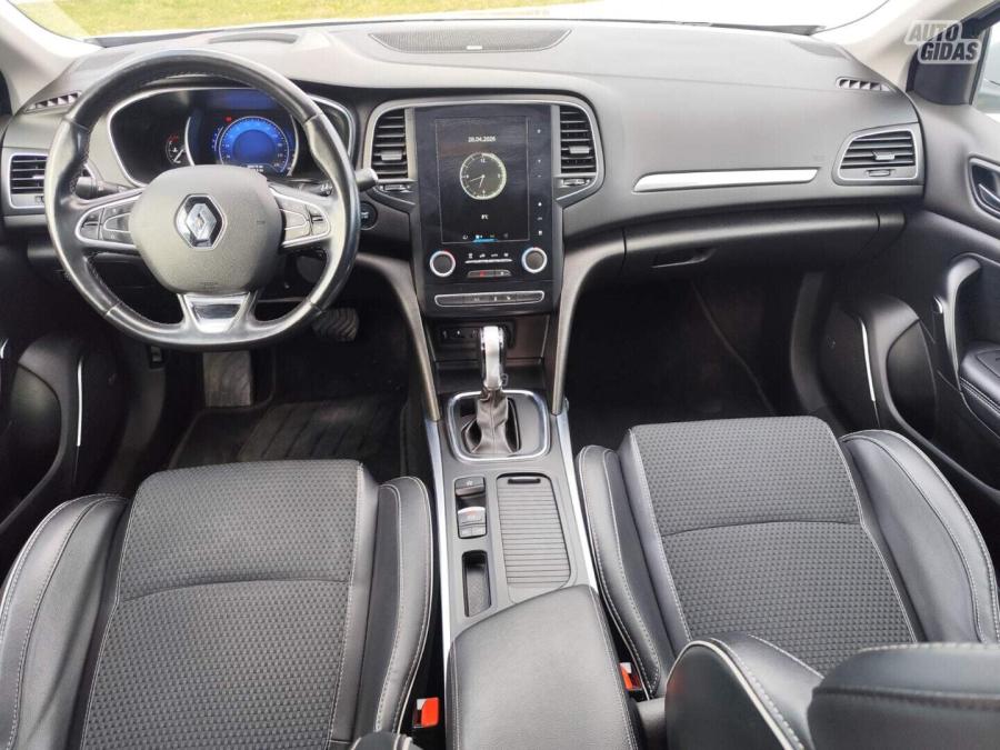 Grey Renault Megane 2018 in Siauliai, with an engine capacity of 1.50 L and mileage of 269 thousand km for 9000 €, photo 13 on AUTOMOTO.COM.LV