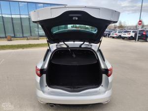 Grey Renault Megane 2018 in Siauliai, with an engine capacity of 1.50 L and mileage of 269 thousand km for 9000 €, photo 26 on AUTOMOTO.COM.LV