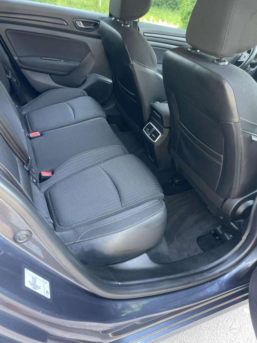 Серый Рено Меган 2018 в Таураге, объемом двигателя 1.46 л и пробегом 262 тыс. км за 6300 €, фото 8 на AUTOMOTO.COM.LV