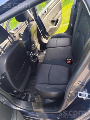 Grey Renault Megane 2018 in Riga, with an engine capacity of 1.50 L and mileage of 307 thousand km for 6499 €, photo 11 on AUTOMOTO.COM.LV