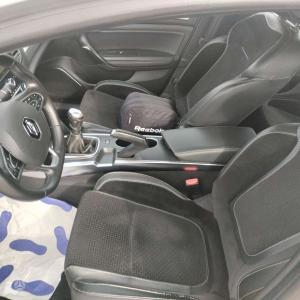 Grey Renault Megane 2018 in Taurage, with an engine capacity of 1.46 L and mileage of 212 thousand km for 6400 €, photo 13 on AUTOMOTO.COM.LV