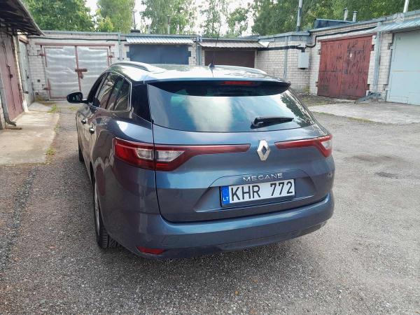 Grey Renault Megane 2018 in Alytus, with an engine capacity of 1.46 L and mileage of 151 thousand km for 7700 €, photo 4 on AUTOMOTO.COM.LV