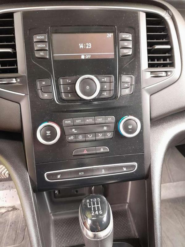 Grey Renault Megane 2018 in Alytus, with an engine capacity of 1.46 L and mileage of 151 thousand km for 7700 €, photo 8 on AUTOMOTO.COM.LV
