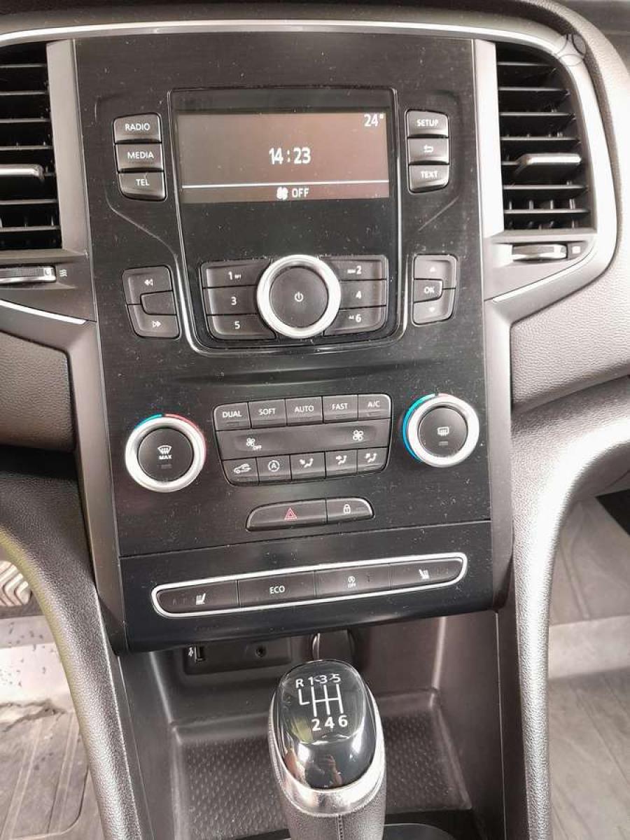 Grey Renault Megane 2018 in Alytus, with an engine capacity of 1.46 L and mileage of 151 thousand km for 7700 €, photo 9 on AUTOMOTO.COM.LV