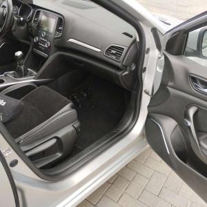 Pelēks Renault Megane 2018 Tauragė, ar dzinēja tilpumu 1.46 L un nobraukumu 212 tūkst. km par 6400 €, foto 7 vietnē AUTOMOTO.COM.LV