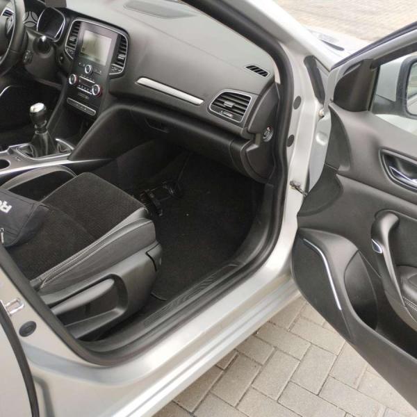 Pelēks Renault Megane 2018 Tauragė, ar dzinēja tilpumu 1.46 L un nobraukumu 212 tūkst. km par 6400 €, foto 7 vietnē AUTOMOTO.COM.LV