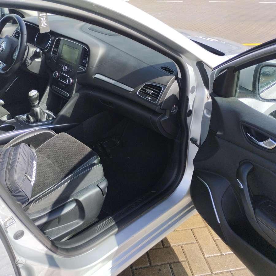 Pelēks Renault Megane 2018 Tauragė, ar dzinēja tilpumu 1.46 L un nobraukumu 212 tūkst. km par 6400 €, foto 7 vietnē AUTOMOTO.COM.LV