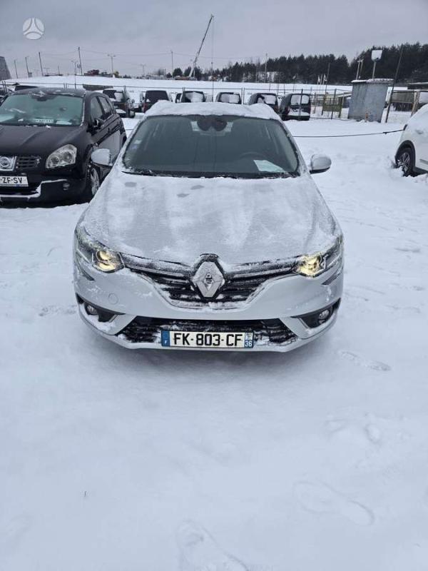 Grey Renault Megane 2019 in Vilnius, with an engine capacity of 0.00 L and mileage of 167 thousand km for 8228 €, photo 1 on AUTOMOTO.COM.LV