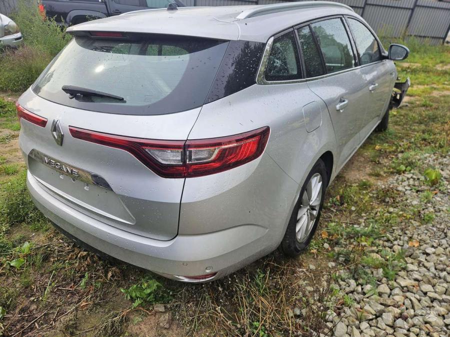 Pelēks Renault Megane 2019 Šauļi, ar dzinēja tilpumu 1.46 L un nobraukumu 195 tūkst. km par 3900 €, foto 7 vietnē AUTOMOTO.COM.LV