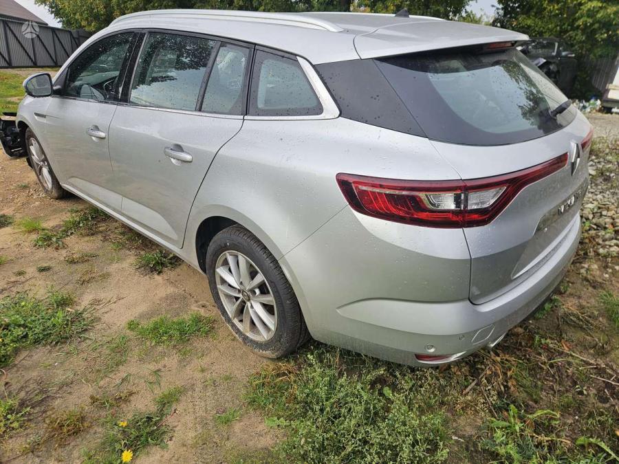 Pelēks Renault Megane 2019 Šauļi, ar dzinēja tilpumu 1.46 L un nobraukumu 195 tūkst. km par 3900 €, foto 8 vietnē AUTOMOTO.COM.LV