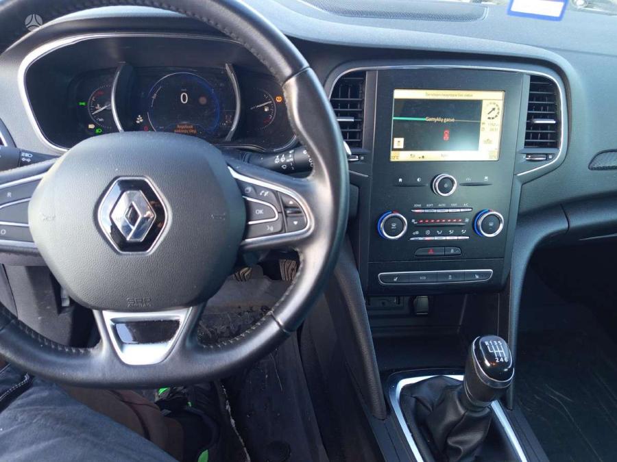 Grey Renault Megane 2020 in Marijampole, with an engine capacity of 1.46 L and mileage of 265 thousand km for 5700 €, photo 15 on AUTOMOTO.COM.LV
