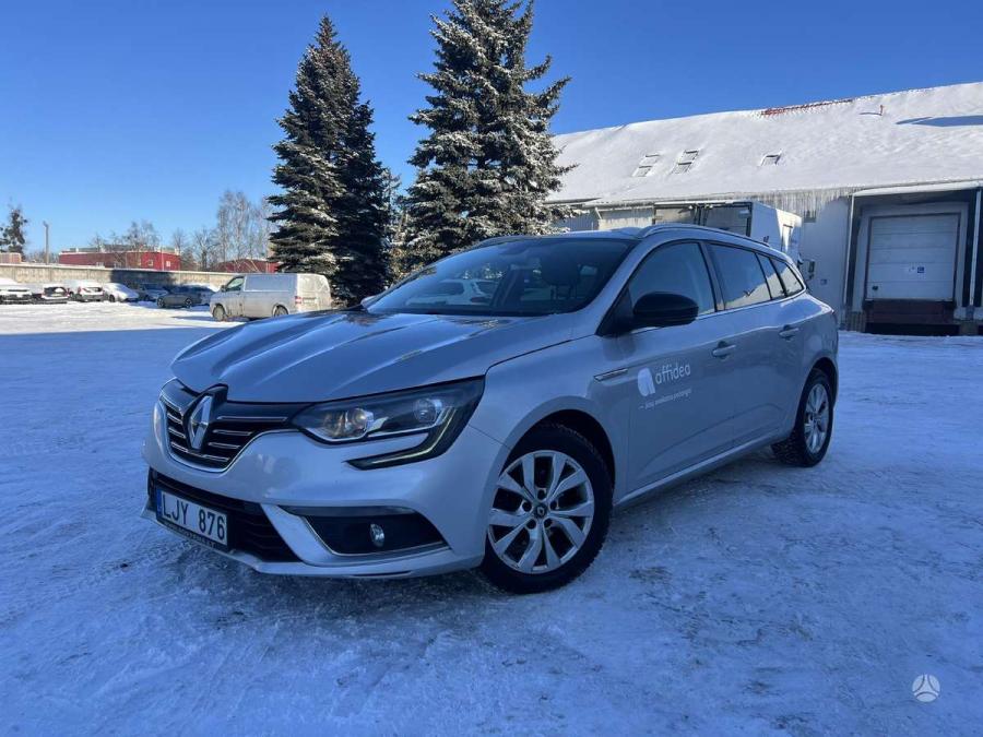 Grey Renault Megane 2020 in Kaunas, with an engine capacity of 1.33 L and mileage of 82 thousand km for 4950 €, photo 1 on AUTOMOTO.COM.LV