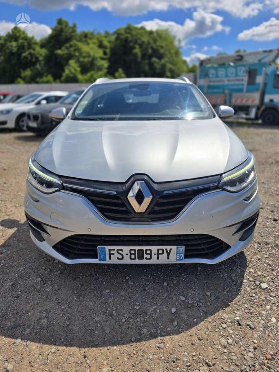Grey Renault Megane 2020 in Taurage, with an engine capacity of 1.46 L and mileage of 203 thousand km for 10285 €, photo 3 on AUTOMOTO.COM.LV