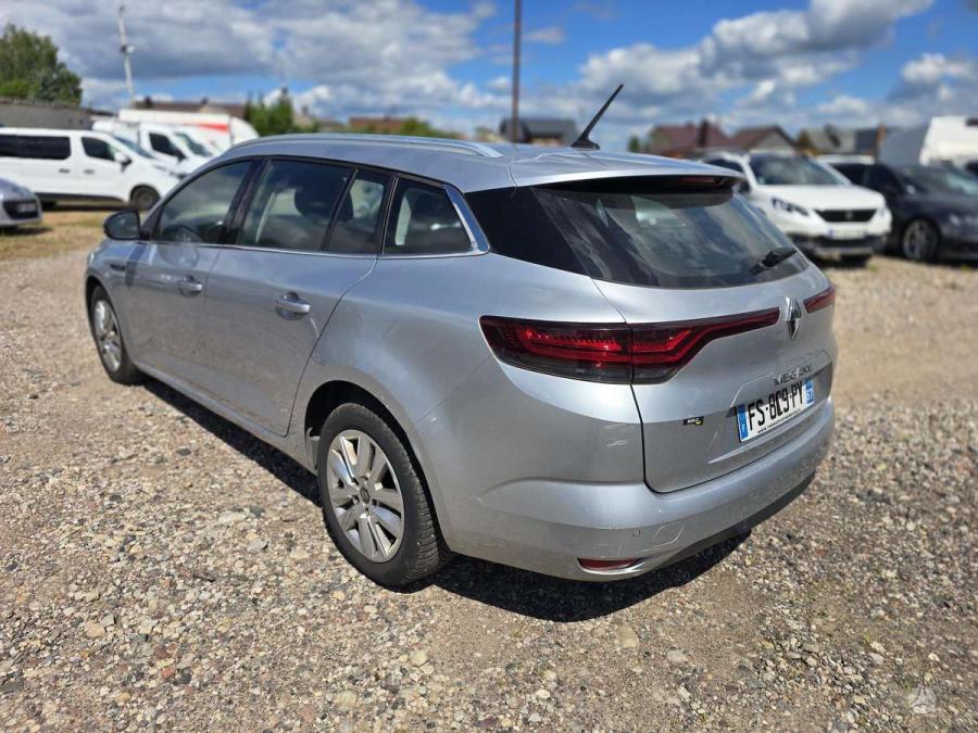Grey Renault Megane 2020 in Taurage, with an engine capacity of 1.46 L and mileage of 203 thousand km for 10285 €, photo 6 on AUTOMOTO.COM.LV