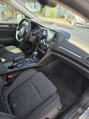 Grey Renault Megane 2020 in Taurage, with an engine capacity of 1.46 L and mileage of 203 thousand km for 10285 €, photo 12 on AUTOMOTO.COM.LV