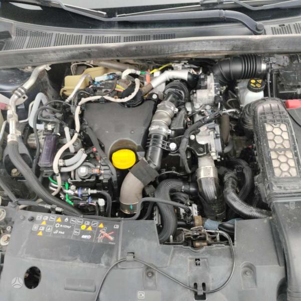 Grey Renault Megane 2020 in Taurage, with an engine capacity of 1.50 L and mileage of 217 thousand km for 7300 €, photo 8 on AUTOMOTO.COM.LV