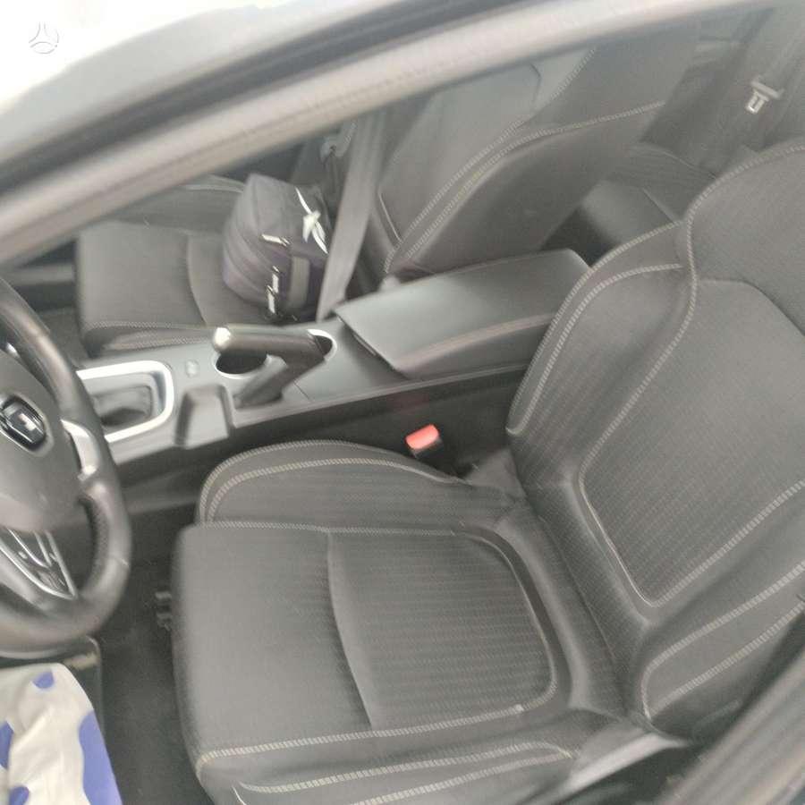 Pelēks Renault Megane 2020 Tauragė, ar dzinēja tilpumu 1.50 L un nobraukumu 217 tūkst. km par 7300 €, foto 12 vietnē AUTOMOTO.COM.LV