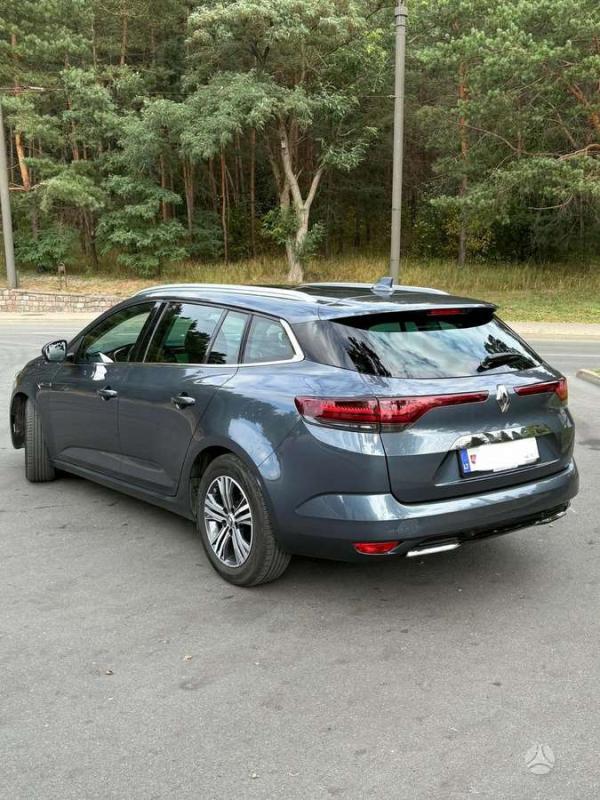 Pelēks Renault Megane 2020 Kauņa, ar dzinēja tilpumu 1.46 L un nobraukumu 211 tūkst. km par 11500 €, foto 4 vietnē AUTOMOTO.COM.LV