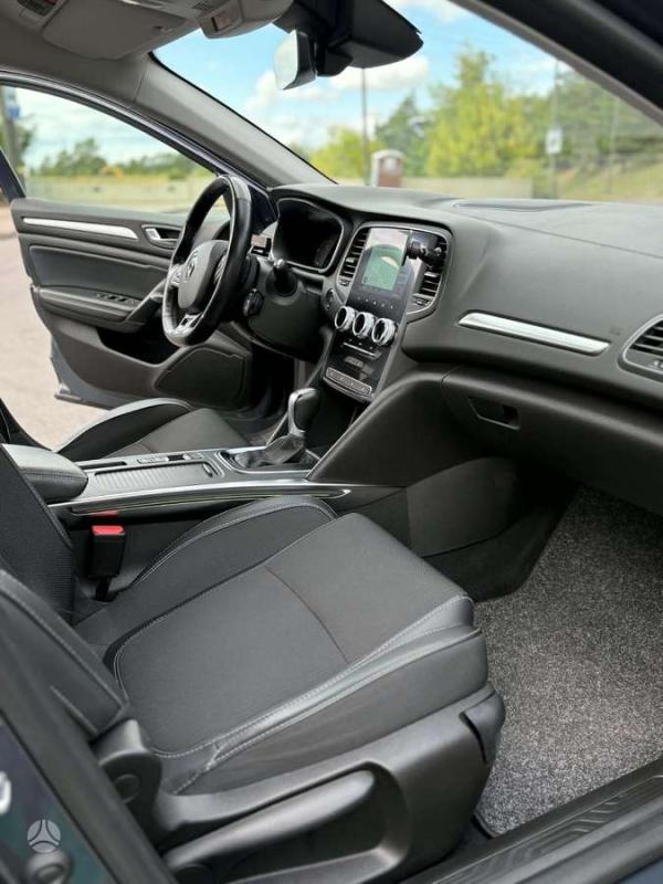 Pelēks Renault Megane 2020 Kauņa, ar dzinēja tilpumu 1.46 L un nobraukumu 211 tūkst. km par 11500 €, foto 8 vietnē AUTOMOTO.COM.LV