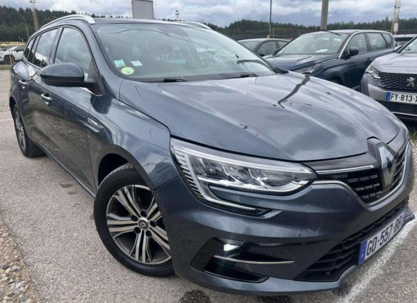 Pelēks Renault Megane 2021 Viļņa, ar dzinēja tilpumu 1.46 L un nobraukumu 192 tūkst. km par 12704 €, foto 3 vietnē AUTOMOTO.COM.LV