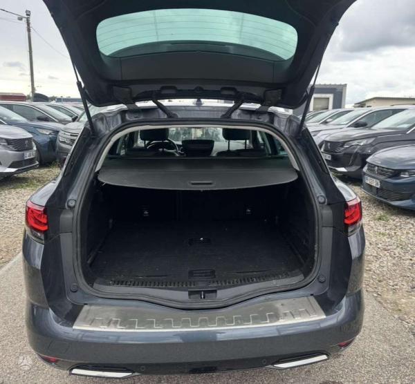 Pelēks Renault Megane 2021 Viļņa, ar dzinēja tilpumu 1.46 L un nobraukumu 192 tūkst. km par 12704 €, foto 7 vietnē AUTOMOTO.COM.LV