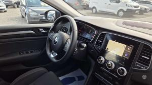 Grey Renault Megane 2021 in Marijampole, with an engine capacity of 1.00 L and mileage of 85 thousand km for 10284 €, photo 13 on AUTOMOTO.COM.LV