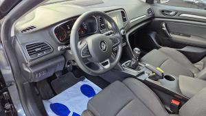 Grey Renault Megane 2021 in Marijampole, with an engine capacity of 1.00 L and mileage of 85 thousand km for 10284 €, photo 18 on AUTOMOTO.COM.LV