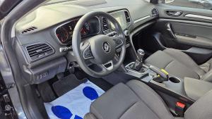 Grey Renault Megane 2021 in Marijampole, with an engine capacity of 1.00 L and mileage of 85 thousand km for 9922 €, photo 18 on AUTOMOTO.COM.LV