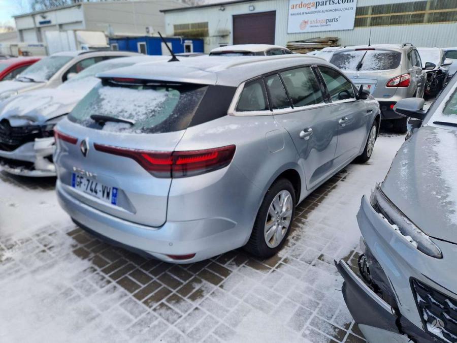 Pelēks Renault Megane 2022 Kauņa, ar dzinēja tilpumu 1.00 L un nobraukumu 260 tūkst. km par 8900 €, foto 4 vietnē AUTOMOTO.COM.LV