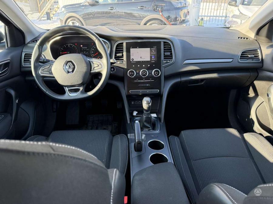 Pelēks Renault Megane 2022 Marijampole, ar dzinēja tilpumu 1.00 L un nobraukumu 103 tūkst. km par 11489 €, foto 26 vietnē AUTOMOTO.COM.LV