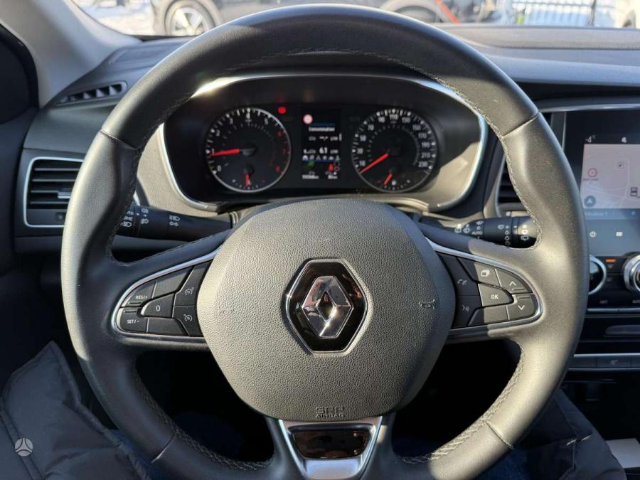 Pelēks Renault Megane 2022 Marijampole, ar dzinēja tilpumu 1.00 L un nobraukumu 103 tūkst. km par 11489 €, foto 28 vietnē AUTOMOTO.COM.LV